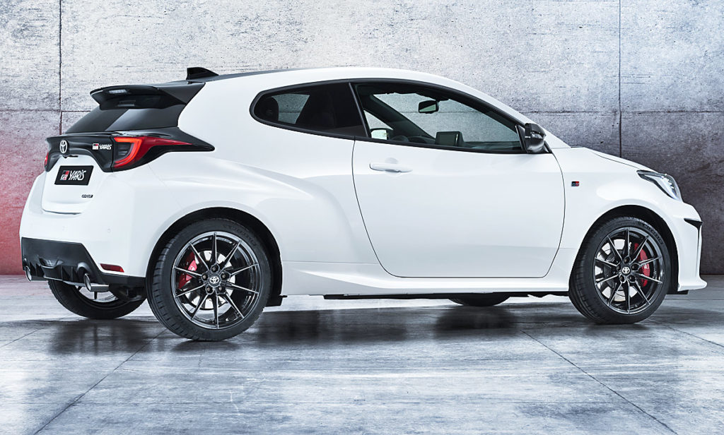 TOYOTA YARIS 2021 → Preços, FOTOS, Versões, Consumo e Itens